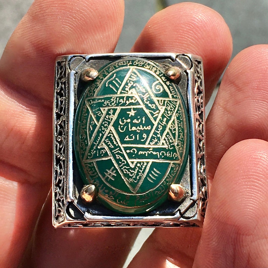 Handmade Seal of Solomon Ring – Hand-engraved Natural Green Aqeeq Stone ...