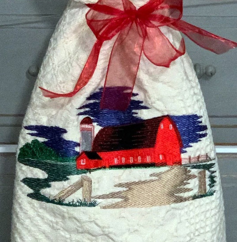 Red Barn Scene Machine Embroidery Design Embroidery - Etsy