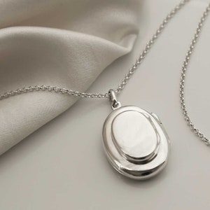 Silver oval locket necklace store
