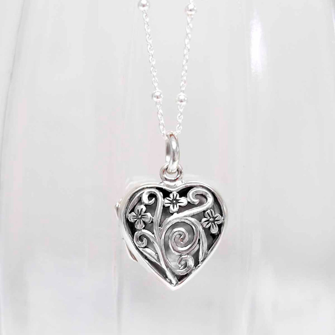 Sterling Silver Forget Me Not Locket - Etsy