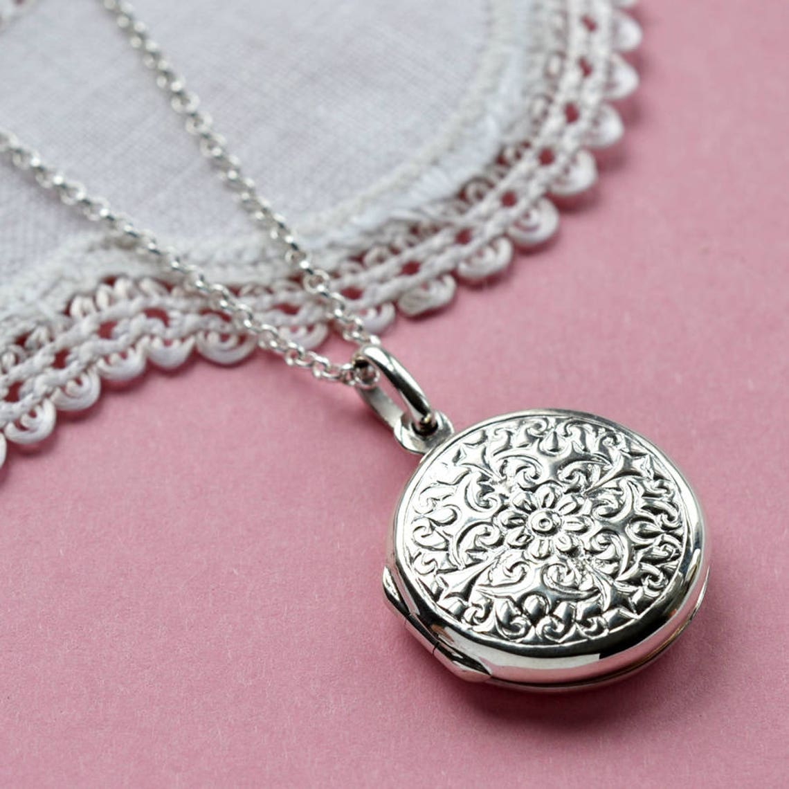 Sterling Silver Floral Round Locket | Etsy UK