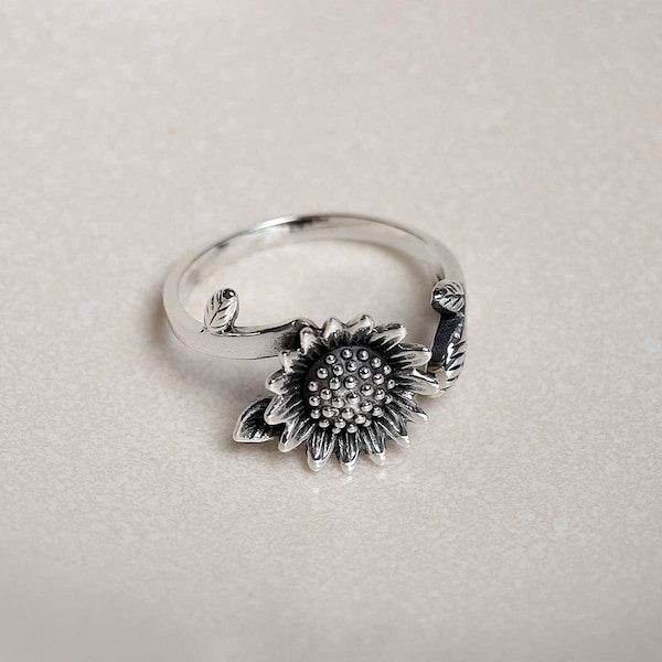 Sunflower Ring - Etsy