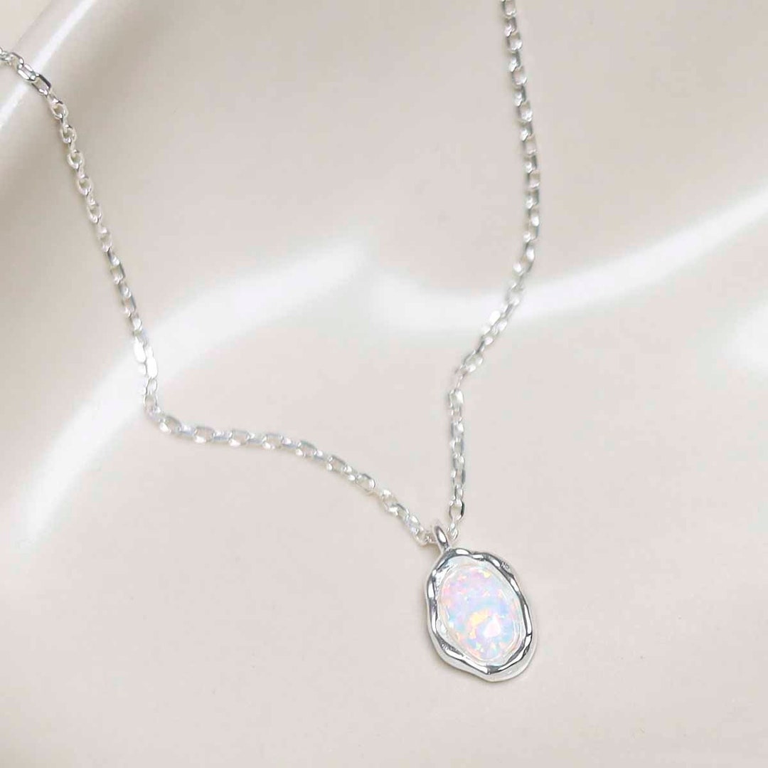 Sterling Silver Oval Opal Flow Necklace - Etsy
