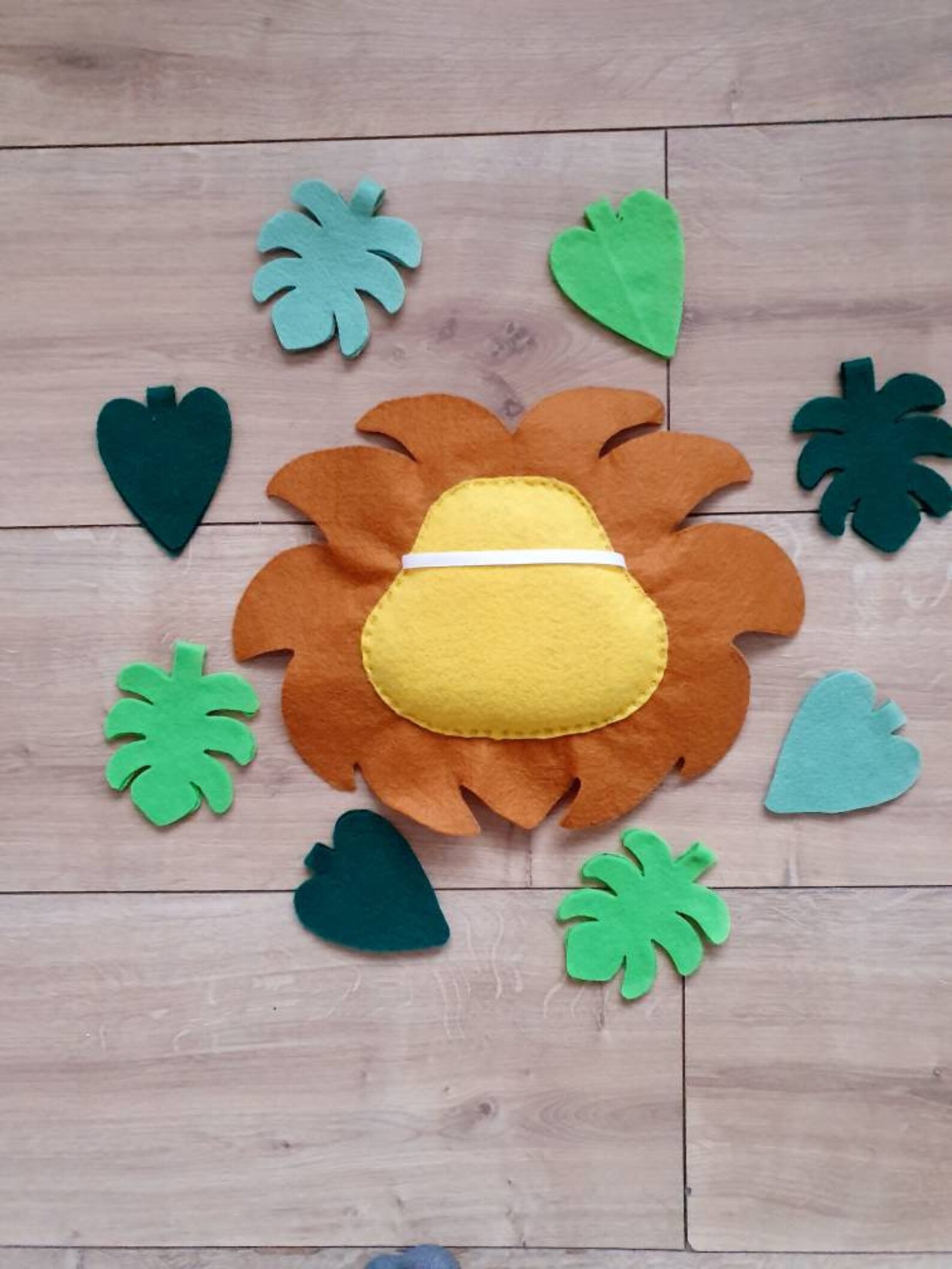 Hand embroidered felt lion mane Personalised decor Childrens | Etsy