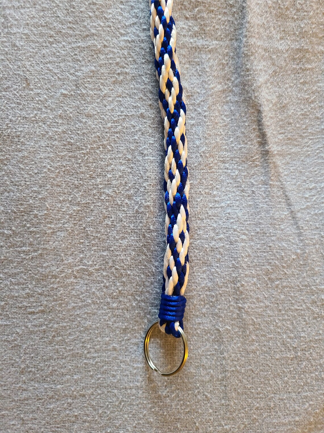 Wallet Chain: Blue and White Diamond - Etsy