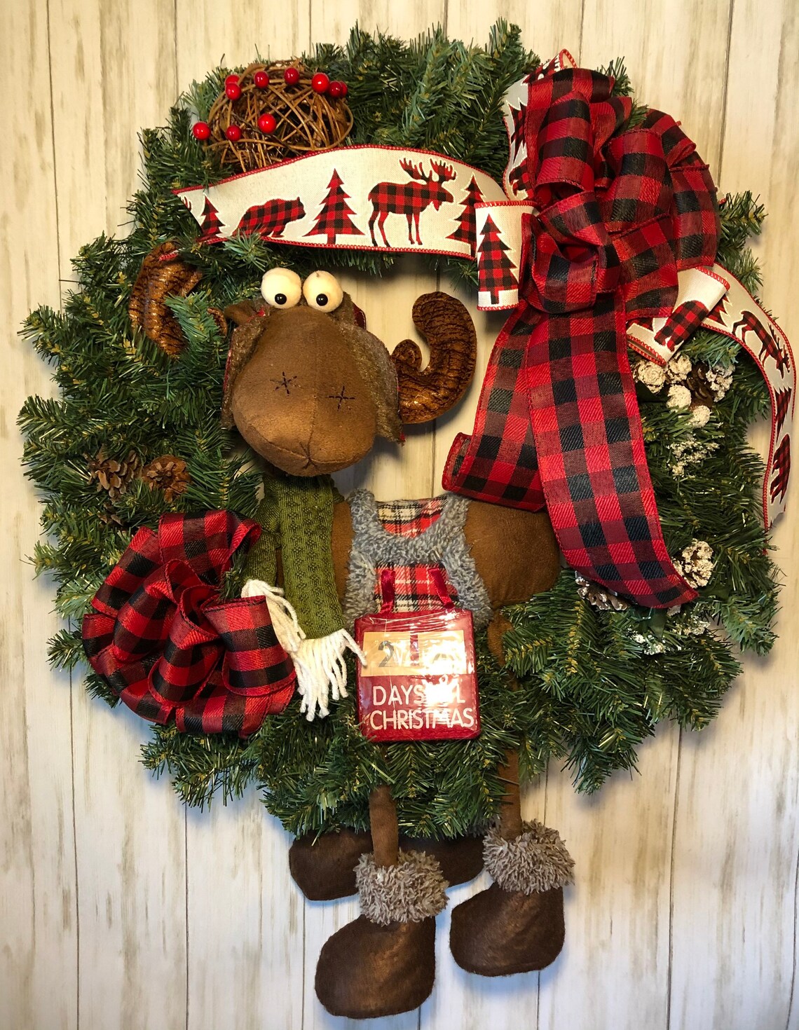 Moose Christmas Wreath, Christmas Wreath, Buffalo Plaid, Farmhouse ...