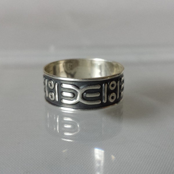 Tribal Wedding Band - Etsy