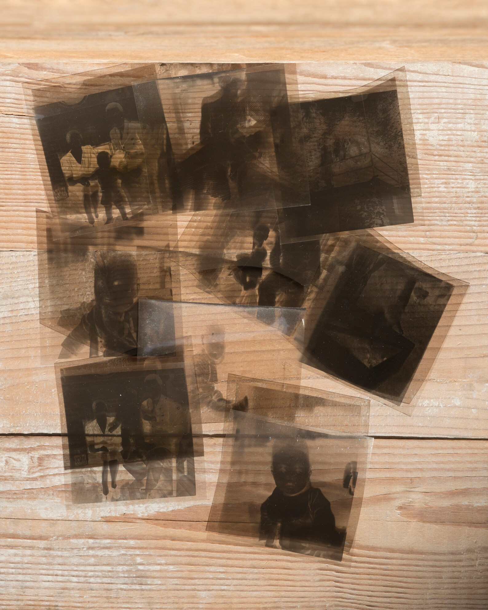 Lot Of 72 Vintage Negatives Black And White Film Negatives Etsy lot-of-72-vintage-negatives-black-and-white-film-negatives-etsy