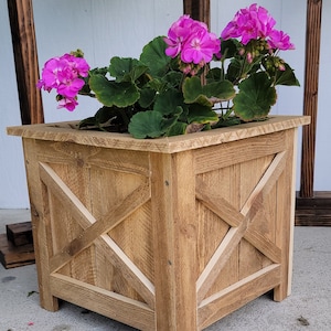 Rustic Farmhouse Style Planter Box - Etsy