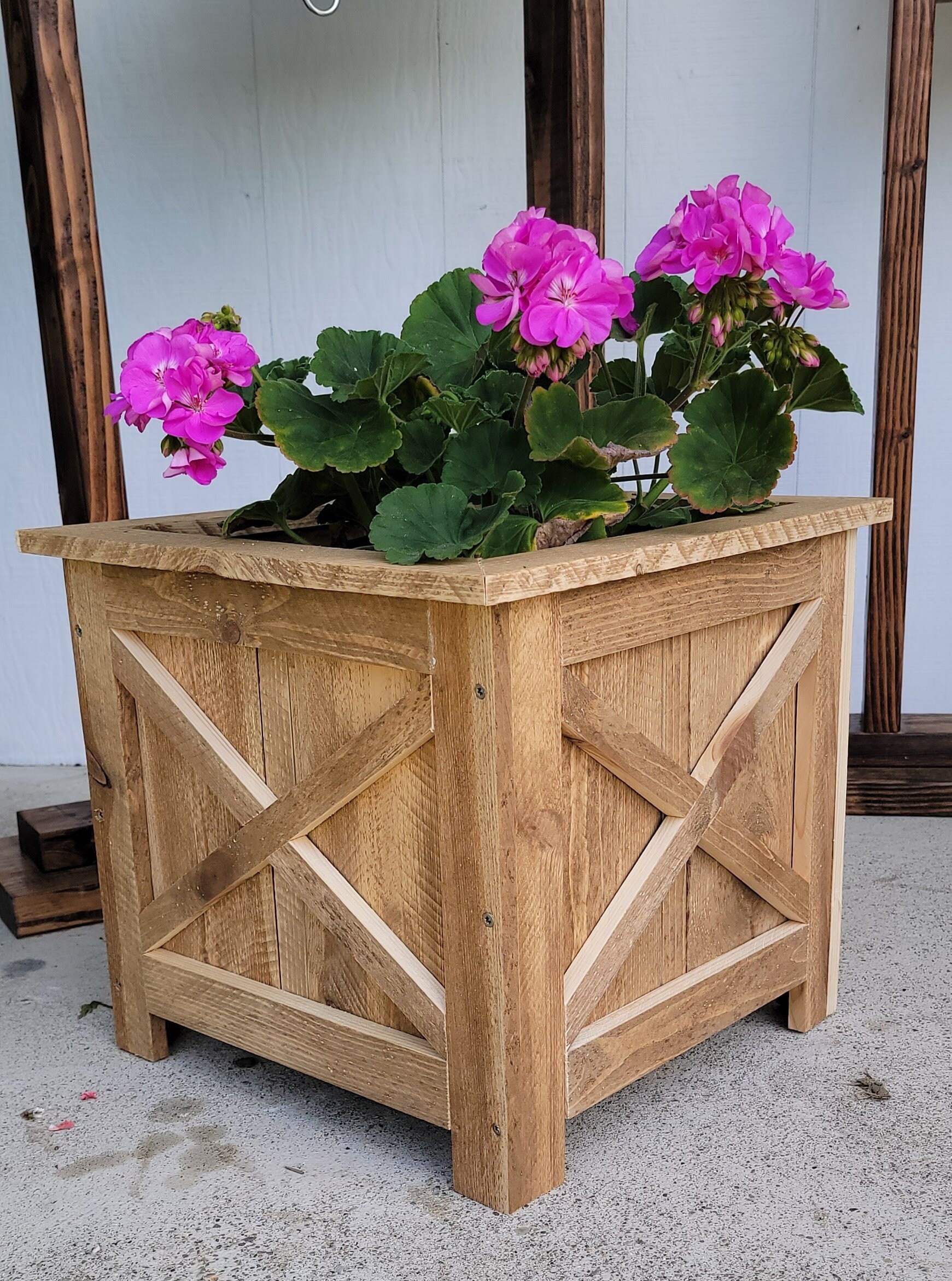 Rustic Farmhouse Style Planter Box - Etsy