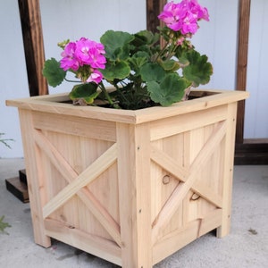 Rustic Farmhouse Style Planter Box - Etsy