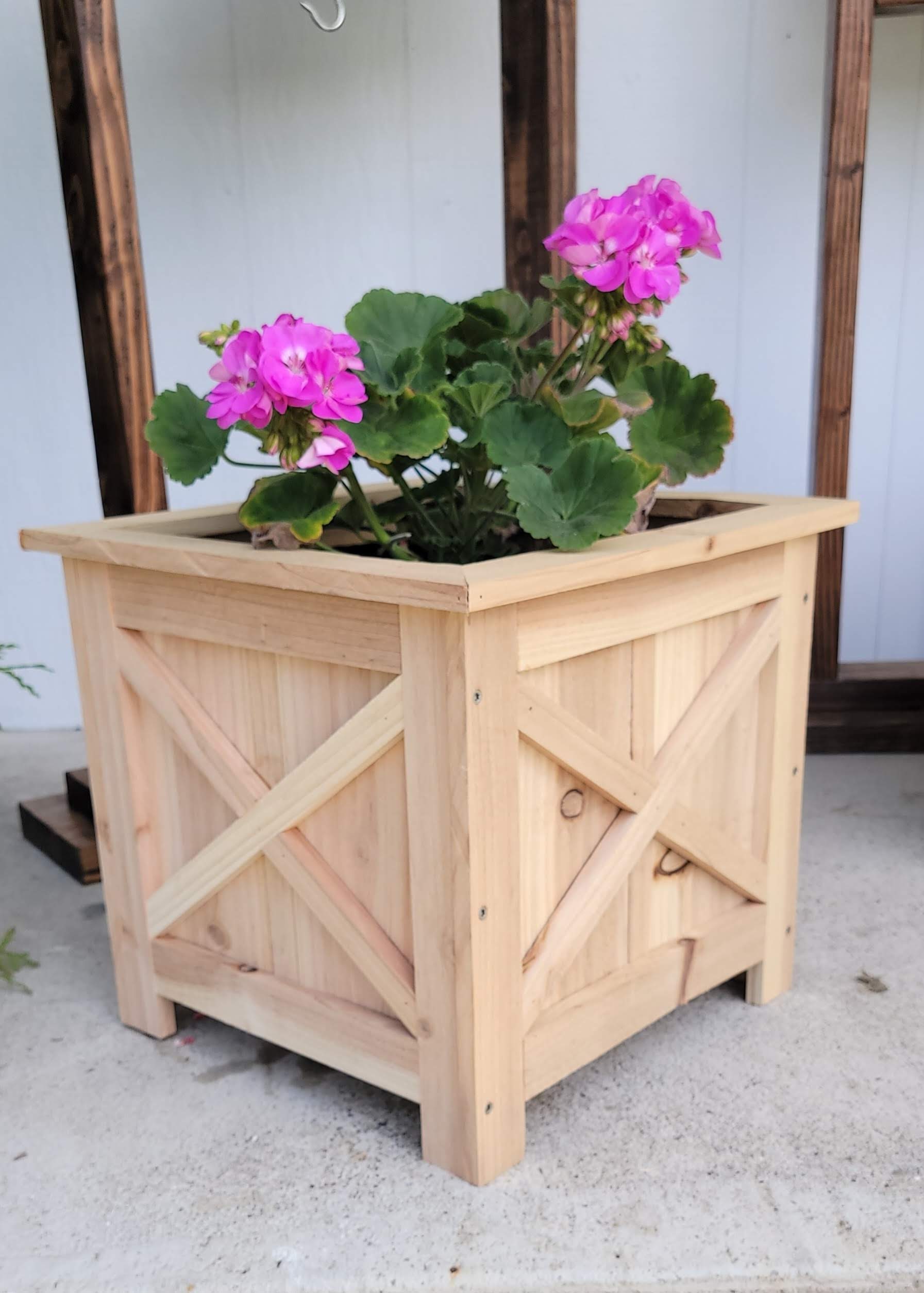Rustic Farmhouse Style Planter Box - Etsy