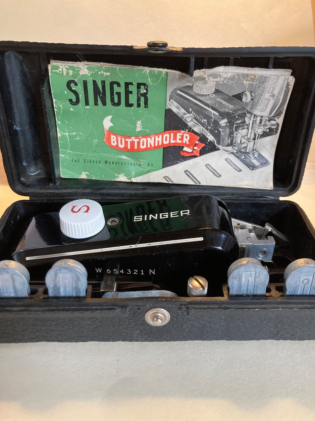 Vintage Singer Sewing Machines Original Rare BLACK Low Shank ...