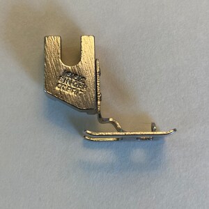 Vintage Singer Sewing Machines #161612 Low Shank "special Purpose" Foot ...