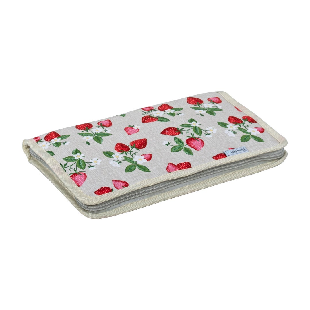 Hobbygift Interchangeable Needle Case - Natural Strawberries - Storage ...