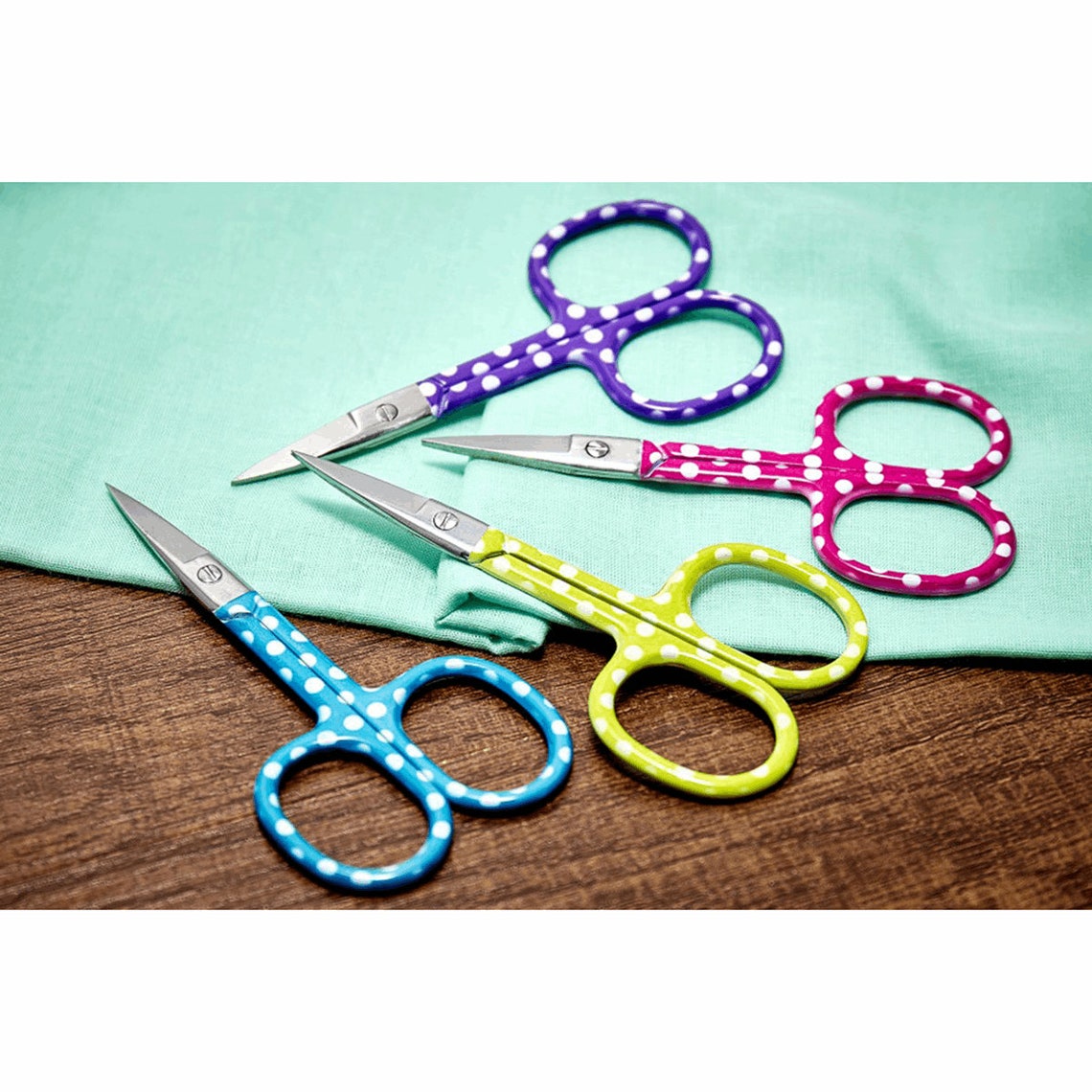 Sew Tasty Embroidery Scissors Polka Dot 9.3cm/3.6" - Random Colour ...
