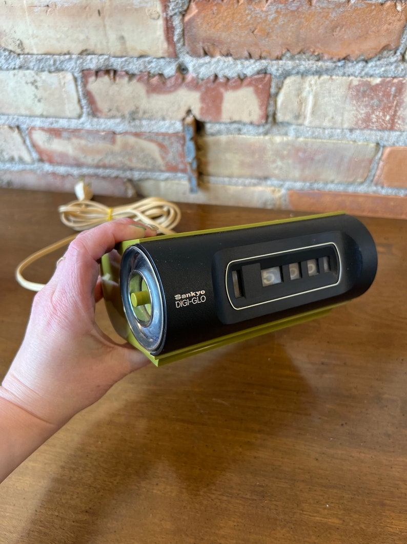 Vintage Sankyo Digi Glo / Flip Roll Clock Made in Japan 70s Avocado ...