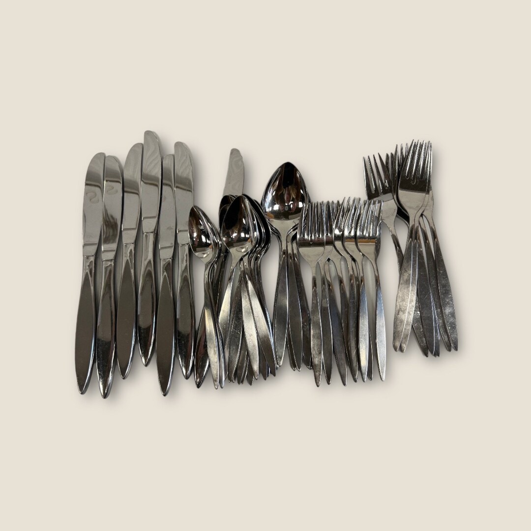 Vintage Mid Century Oneida Craft Deluxe “textura” 54 Pieces Stainless ...