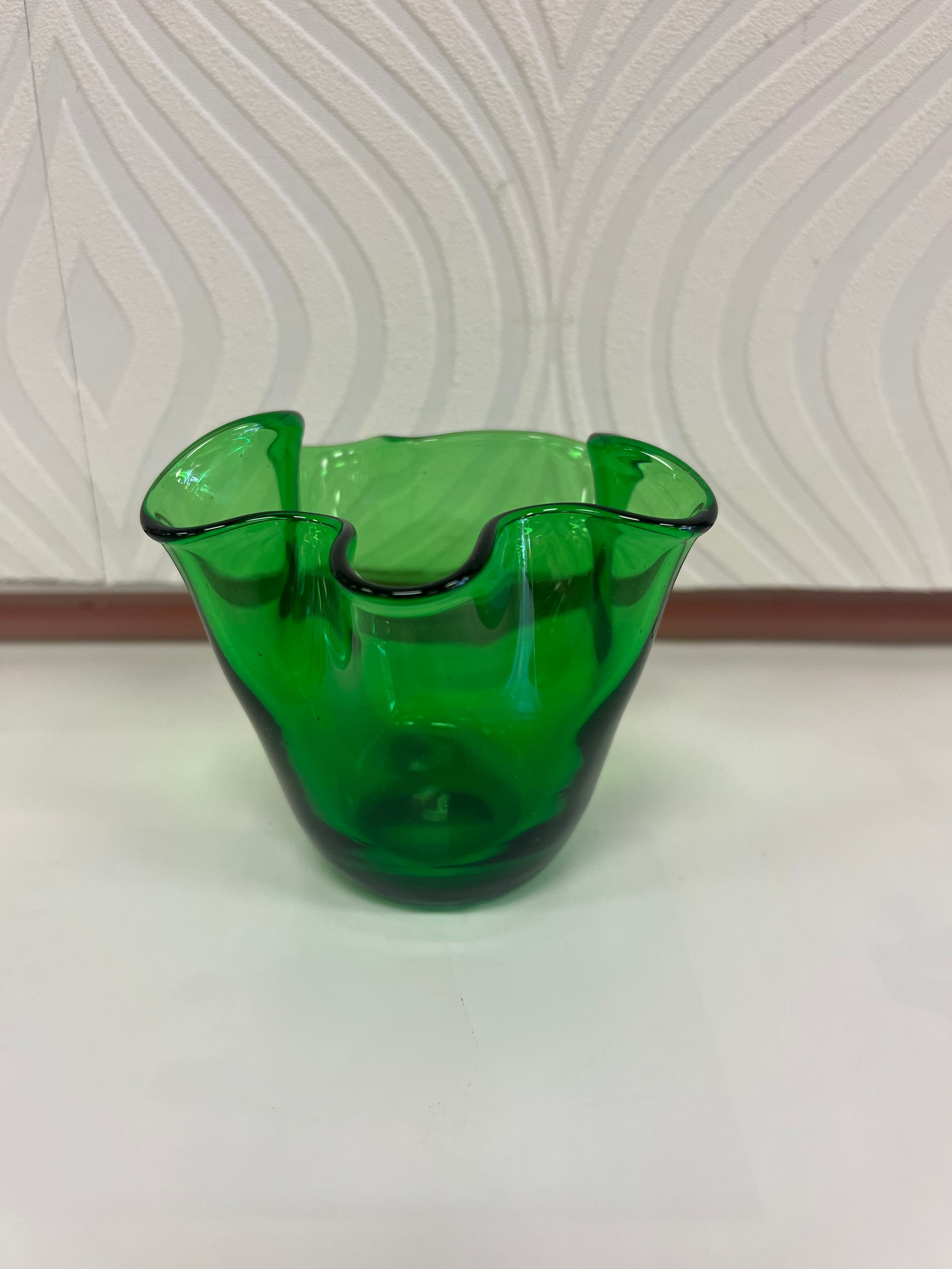 Forest Green Ruffled Edge Art Glass Bowl/vase Ground Pontil - Etsy