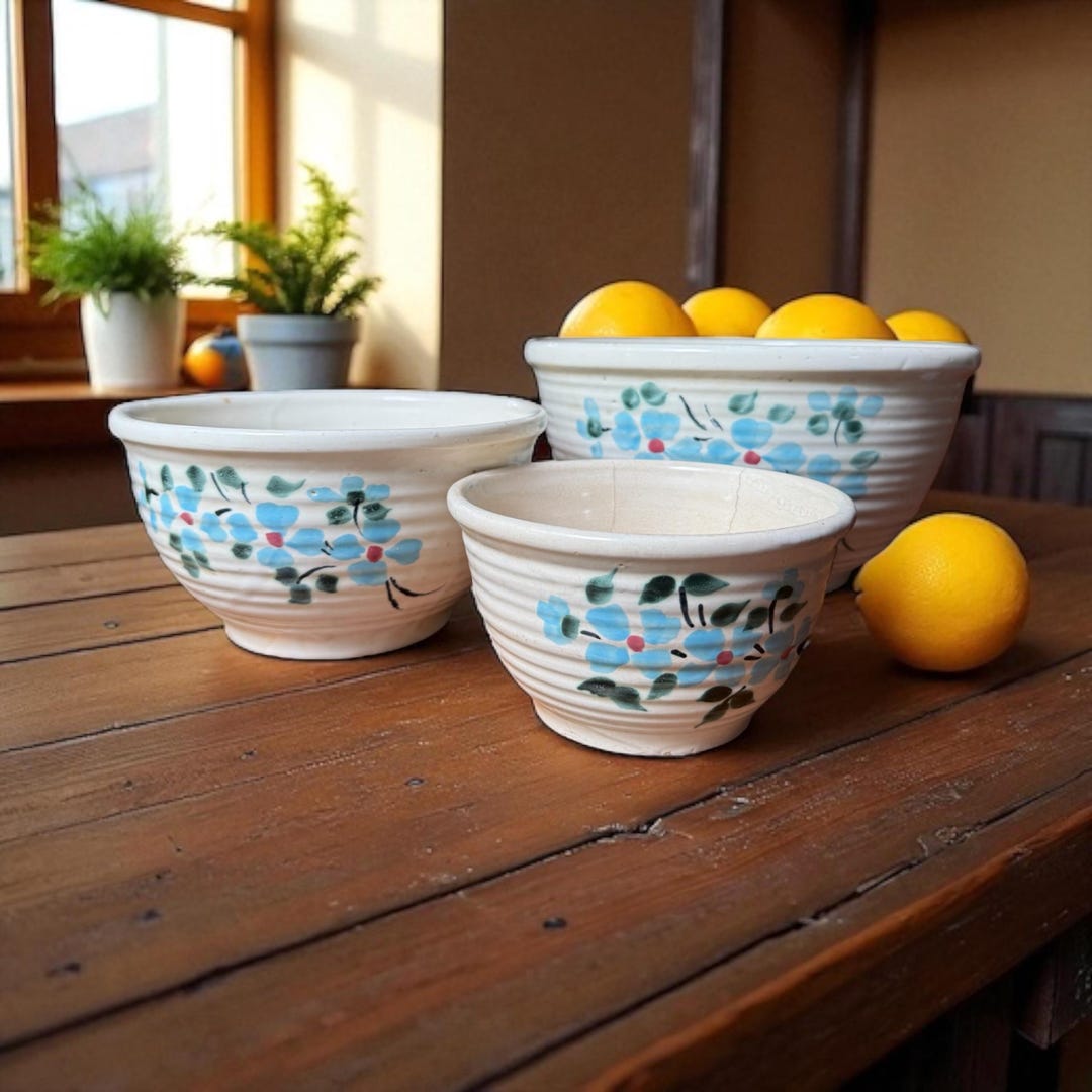1940’s Pottery Mixing Bowls With Blue Flowers Watt USA Ceramics - Etsy