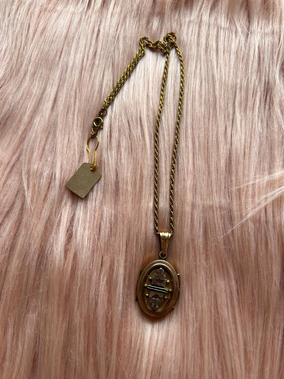 Antique Victorian 12k gold filled Locket - Gem