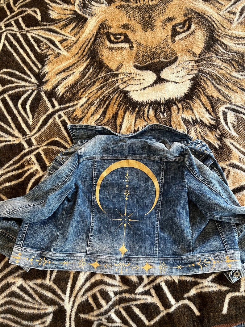 Hand Painted Denim Jacket, S - Etsy