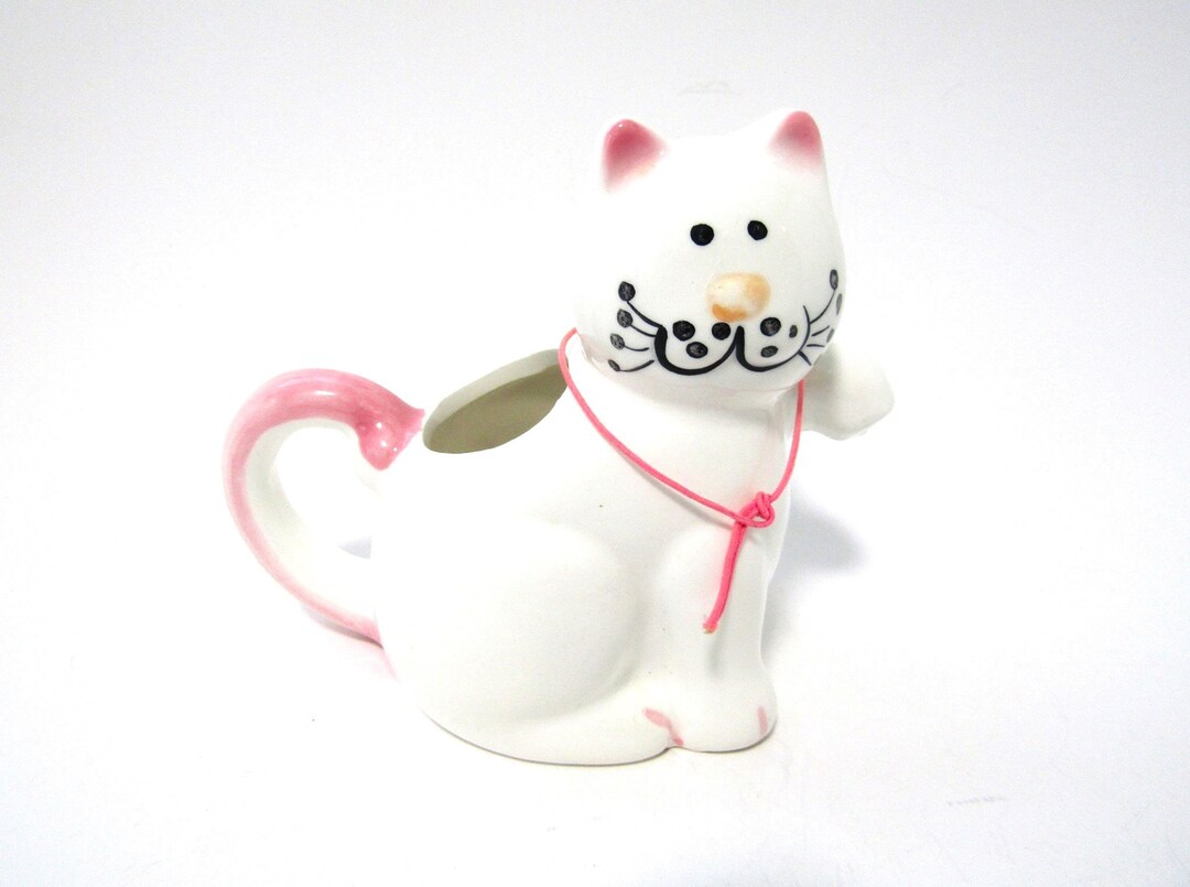 Vintage White Ceramic Cat Creamer, Mount Clemens Pottery cozy Cats ...