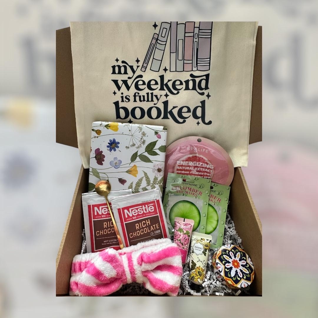 Deluxe Book Box: Cozy Reading & Self-care Gift Set - Etsy