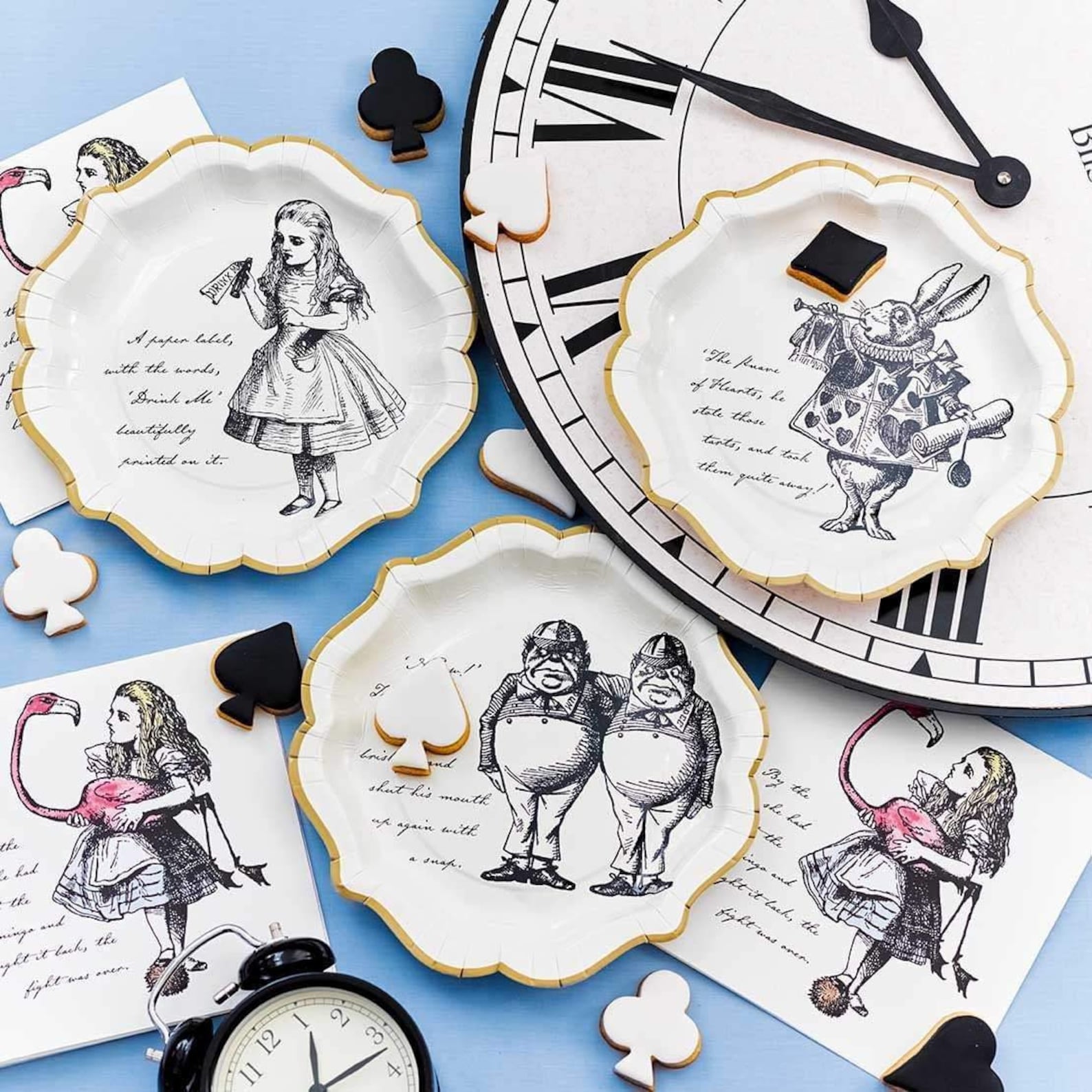 Mini Alice "eat Me" Favor Treat Domes | Alice in Wonderland Party ...