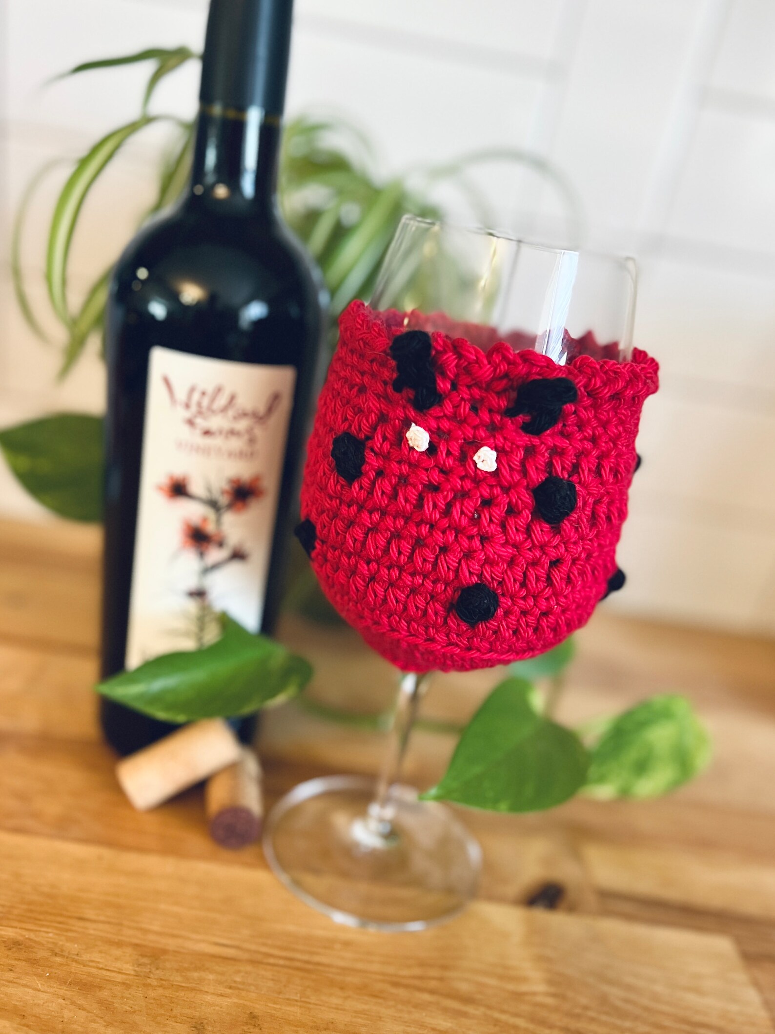 CROCHET PATTERN Ladybug Wine Glass Cozy Wine Decor Ladybug Crochet DIY ...