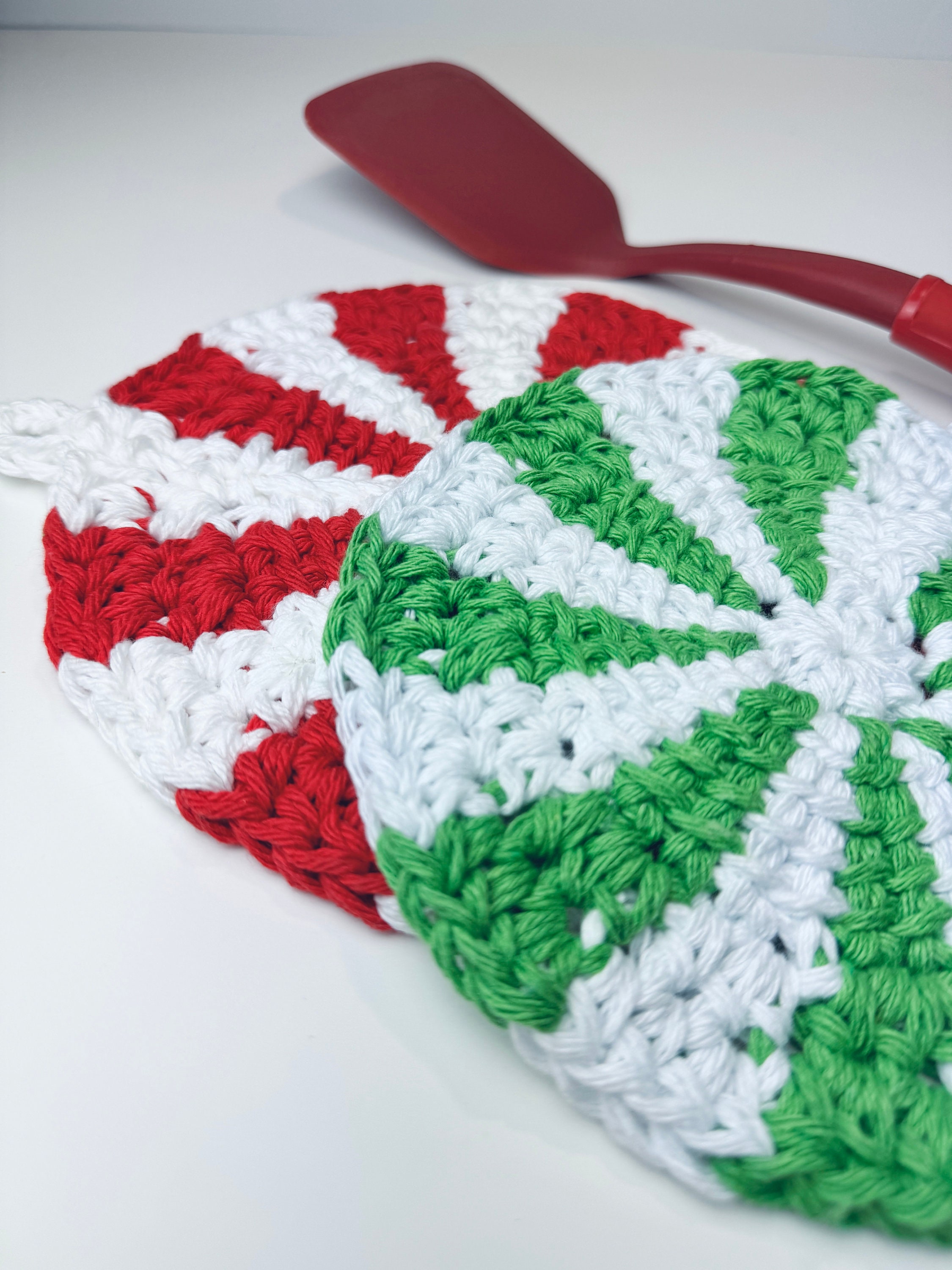 Peppermint Hot Pad Crochet Pattern - Holiday Crochet for Festive ...