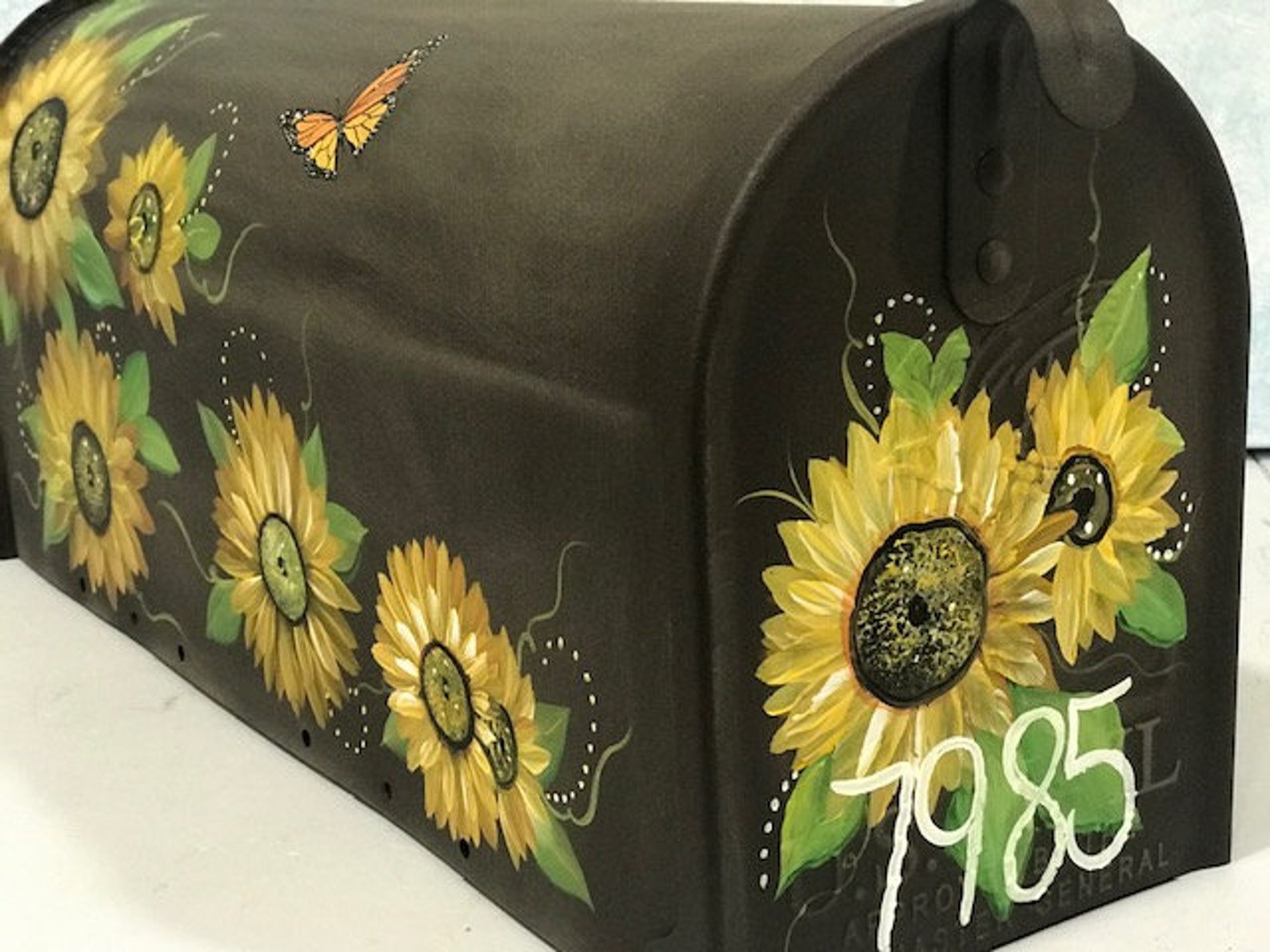 Monarch Butterfly Sunflower Mailbox – Hand Painted Floral Rural Art - Etsy