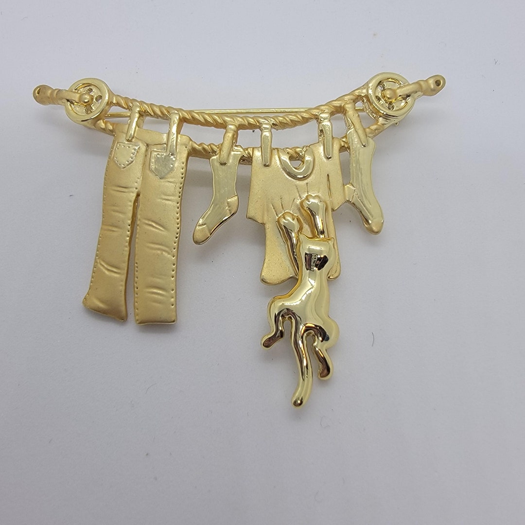 Signed AJC Vintage Gold Tone Brooch Pin Cat on Laundry - Etsy