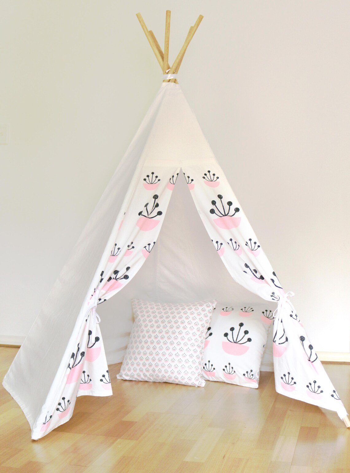 Kids Teepee - White Pink Flower Teepee // Teepee Tent // Canvas Linen ...