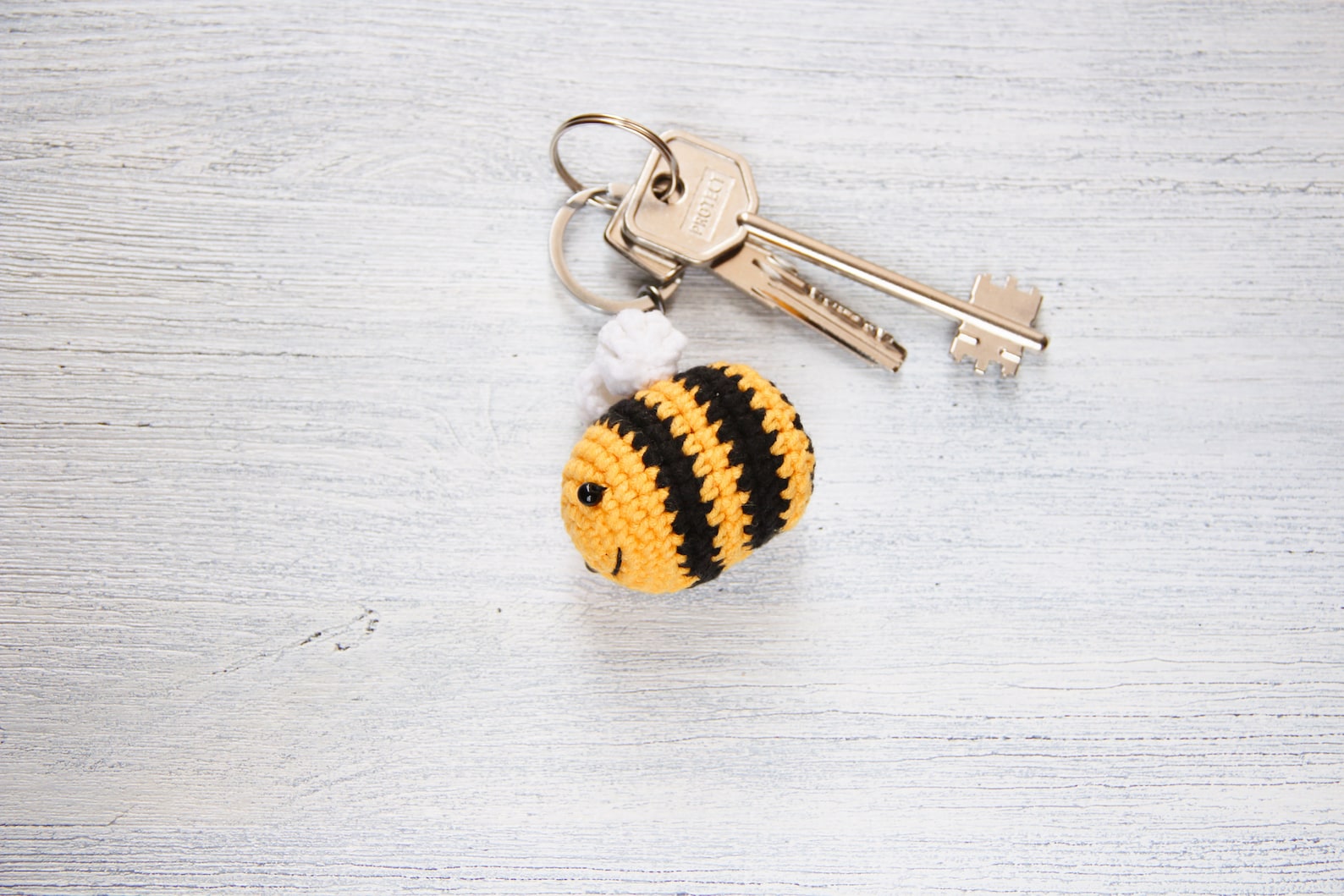 Plush Bumble Bee Amigurumi Keychain | Etsy