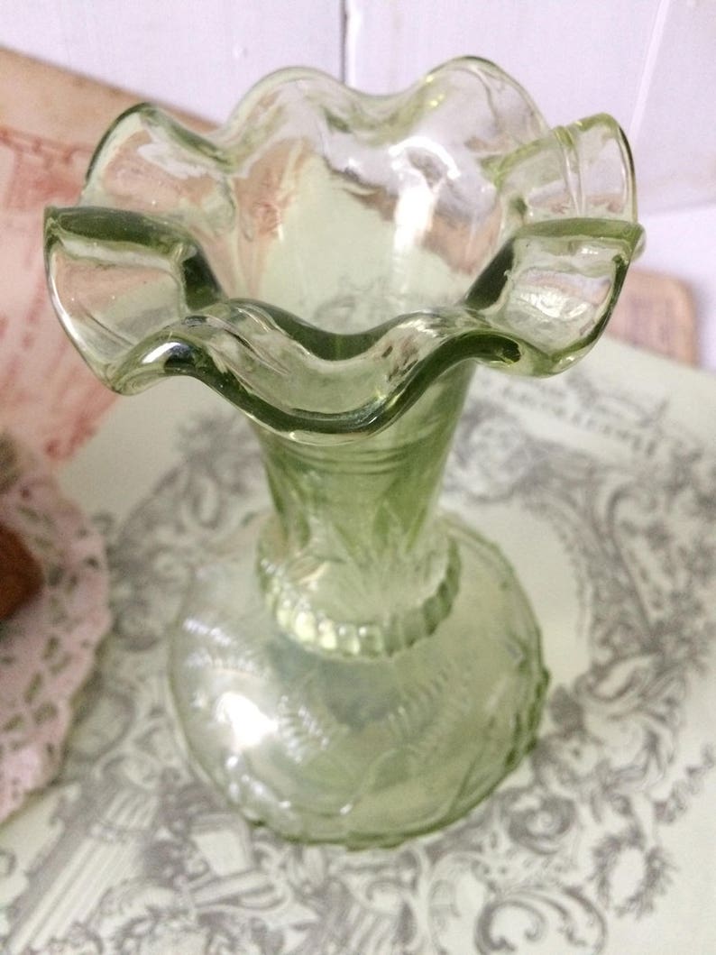 Green Glass Vase Vintage Pale Green Hand Blown Molded Flower Etsy