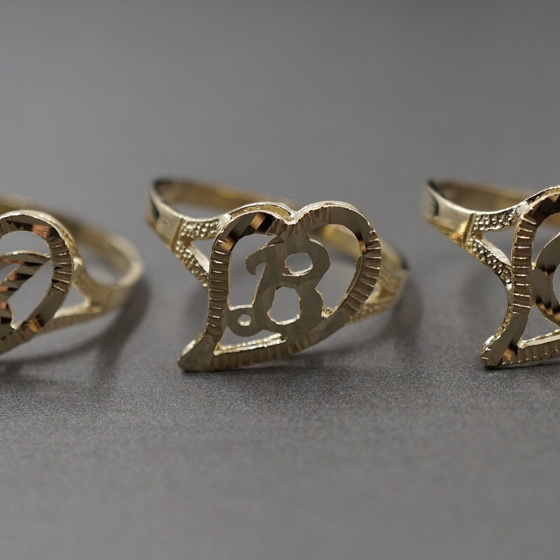 Initial Heart Ring - Etsy