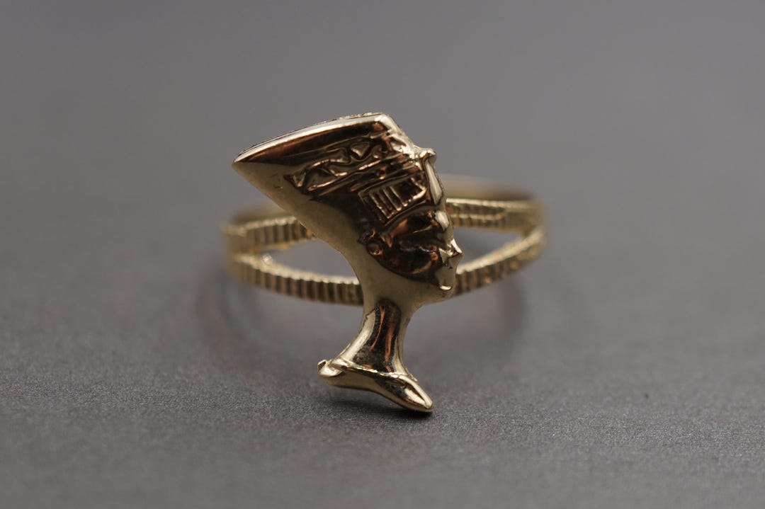 10K Solid Yellow Gold 0.6" Egyptian Queen Nefertiti Band Ring. - Etsy