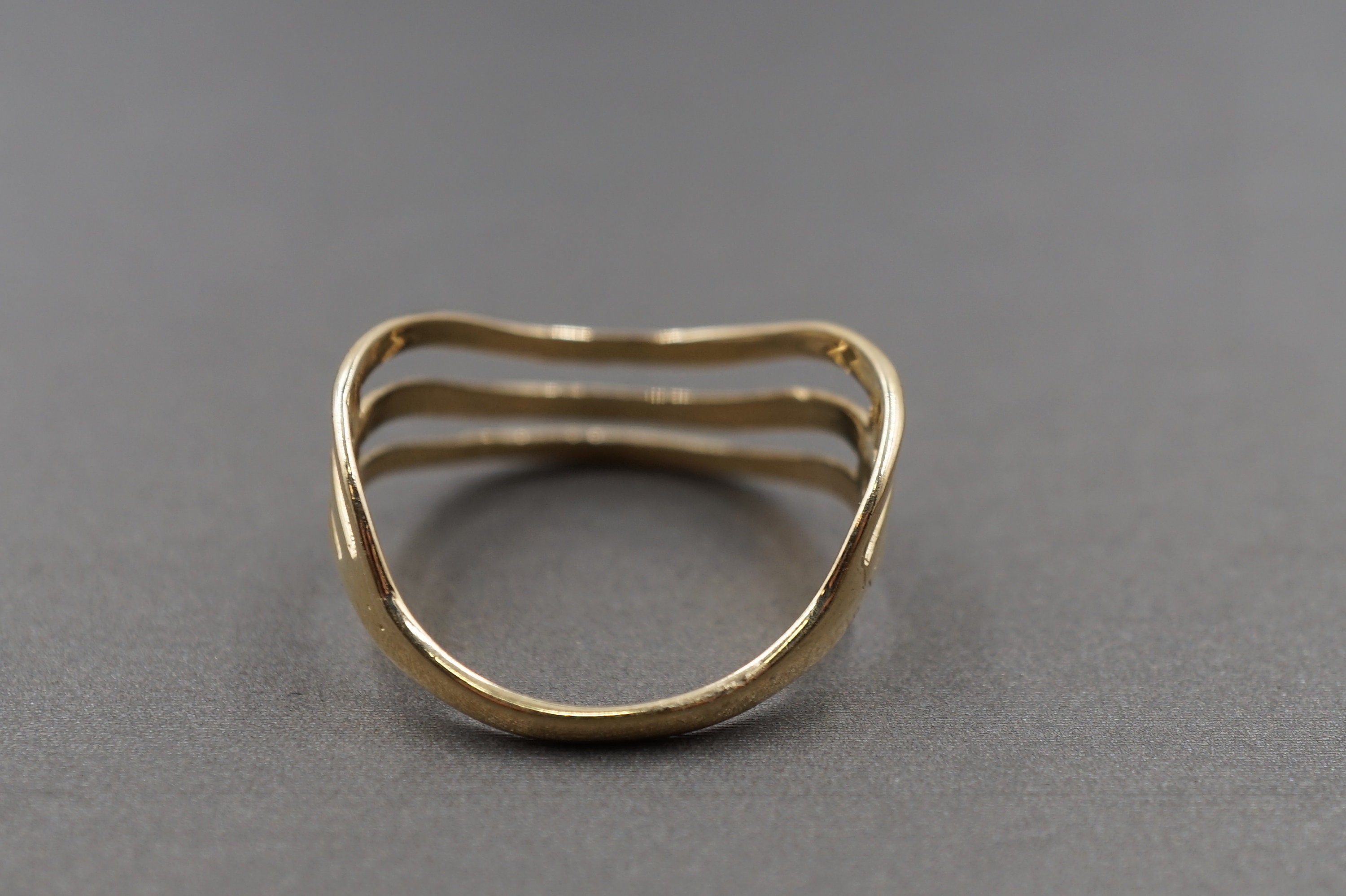 10K Solid Yellow Gold Three Line Wavy Waved Band Ring. - Etsy