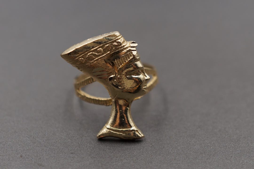 10K Solid Yellow Gold 0.9" Diamond Cut Egyptian Queen Nefertiti Band ...