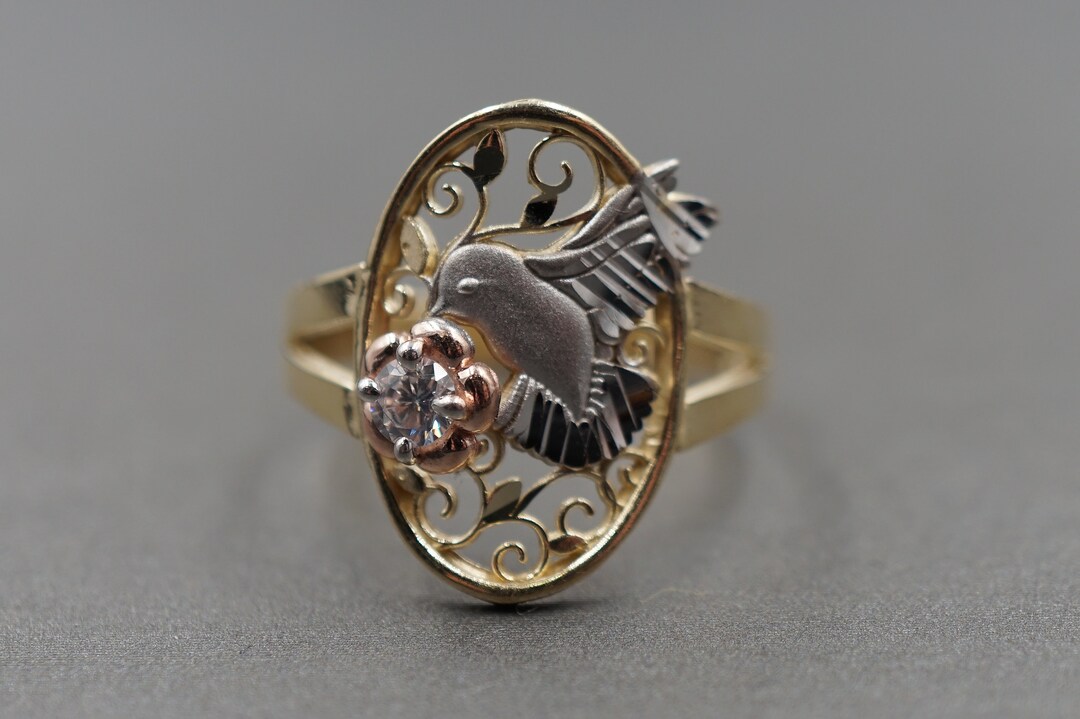 10K Yellow Gold Hummingbird Ring: Diamond Cut CZ Flower Band - Etsy