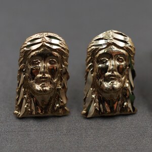 10K Yellow Gold Diamond Cut Jesus Face Stud Earrings - Etsy