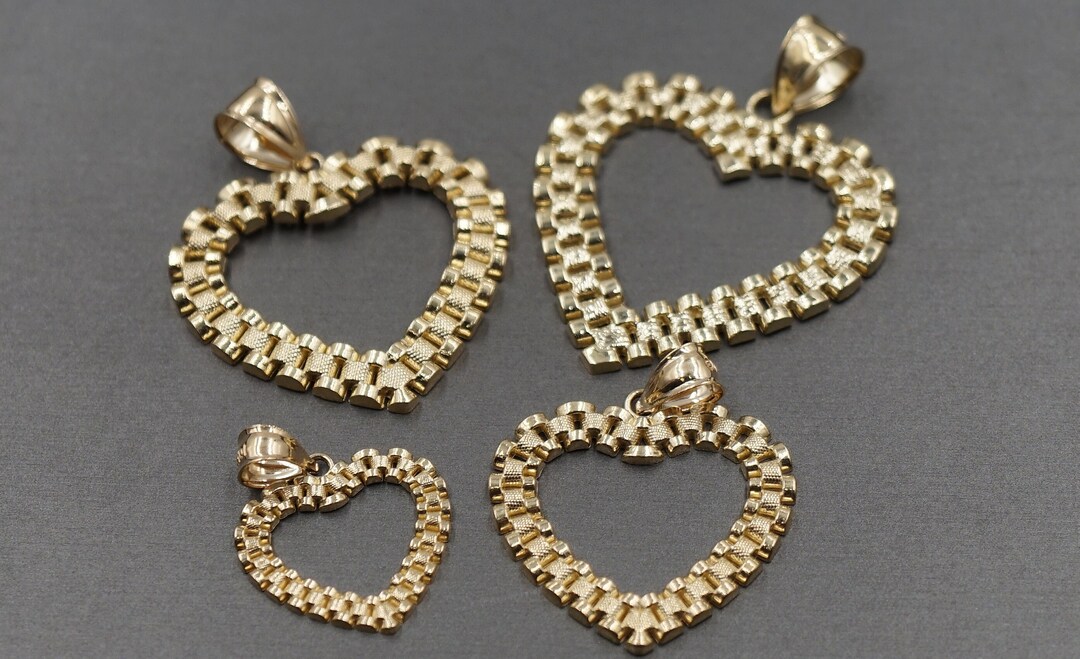 10K Solid Yellow Gold Rollie Heart Charm Pendant. Women Children Kid ...