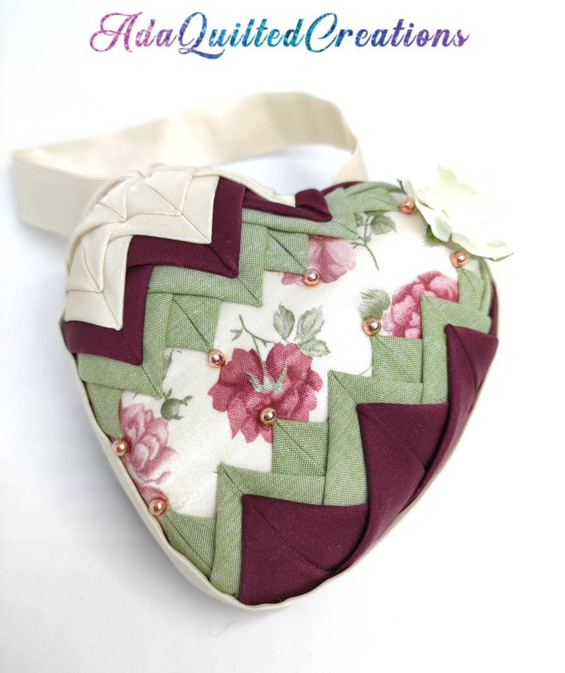 KIT lovely Crossroads Quilted Ornament Kit | Etsy