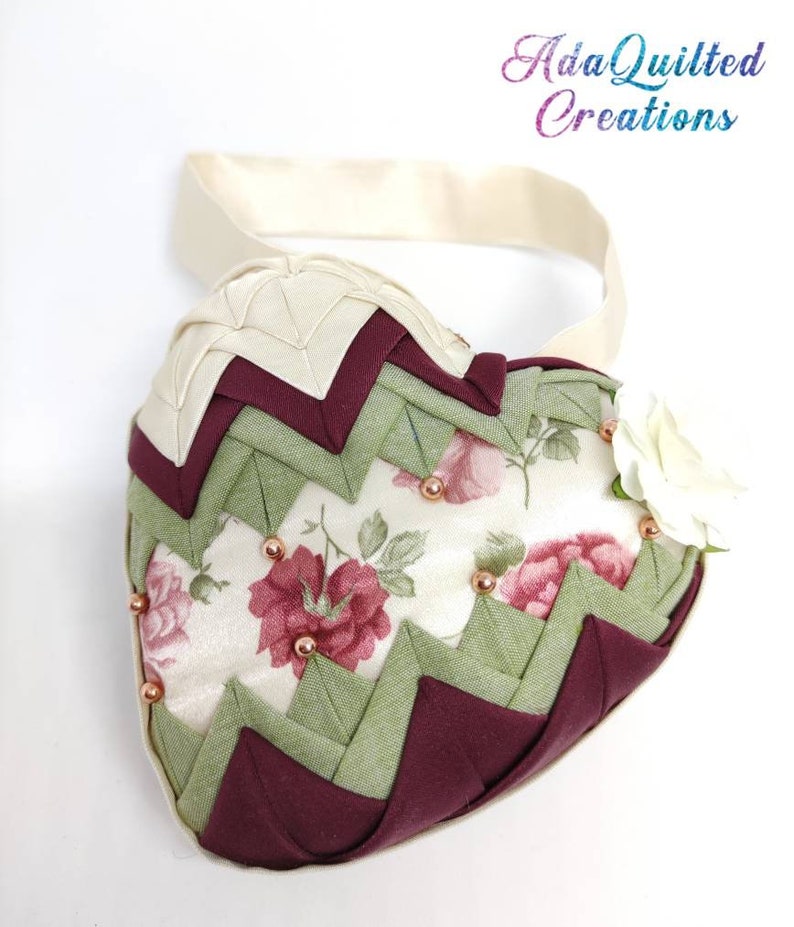 KIT lovely Crossroads Quilted Ornament Kit | Etsy