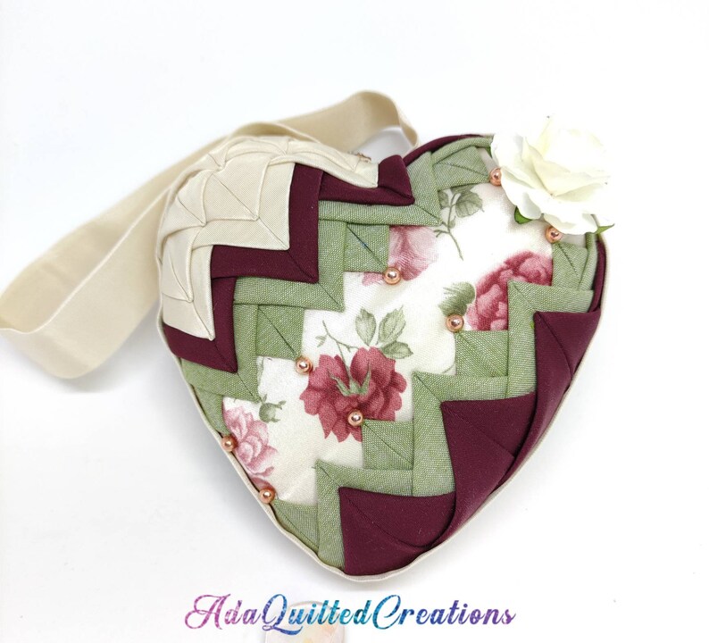 KIT lovely Crossroads Quilted Ornament Kit | Etsy