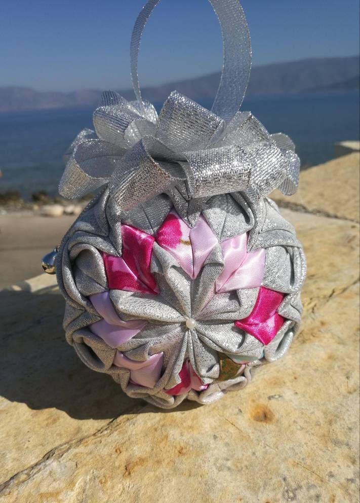 Christmas bauble quilted ball ornament folded fabric | Etsy