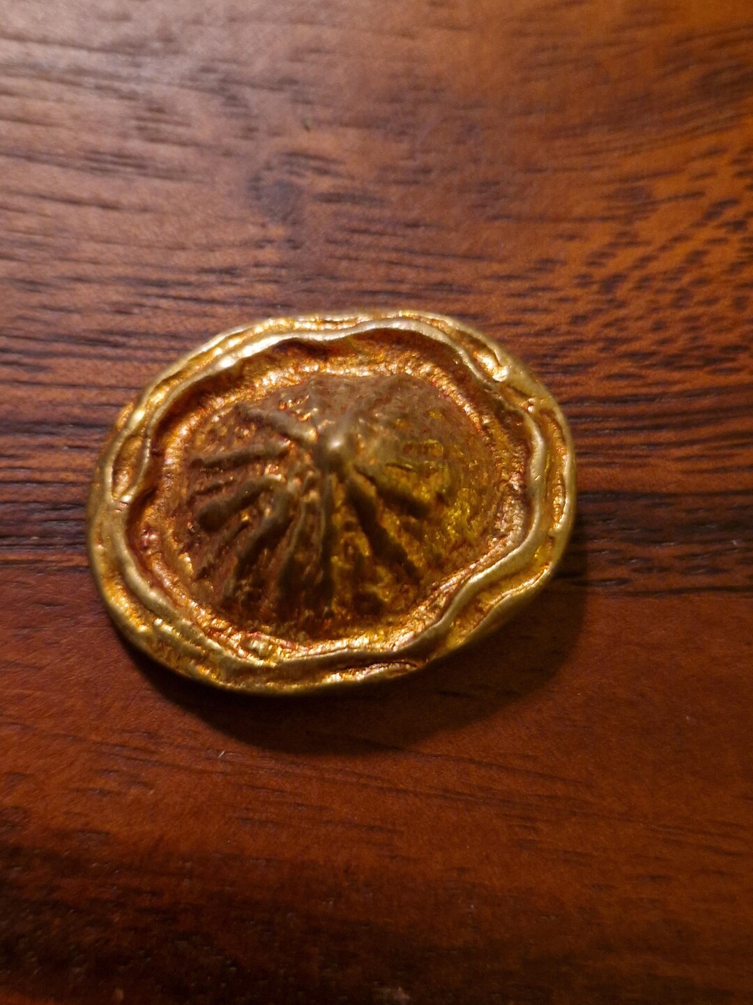 Antique Gilt Bronze Shell Button 32mm Couturier in the Style of Line ...