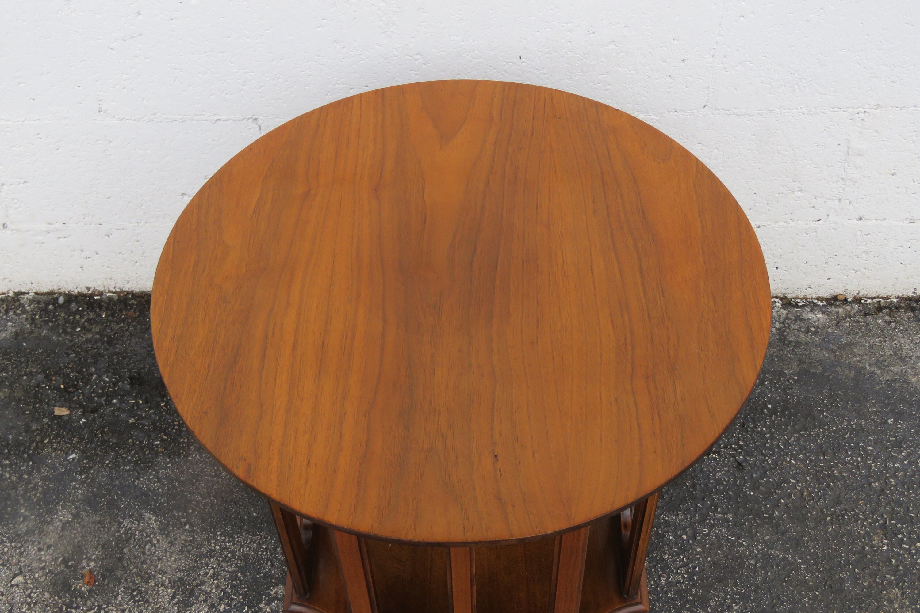 Mid Century Modern Round Top Side End Lamp Table 3635 SHIPPING NOT ...