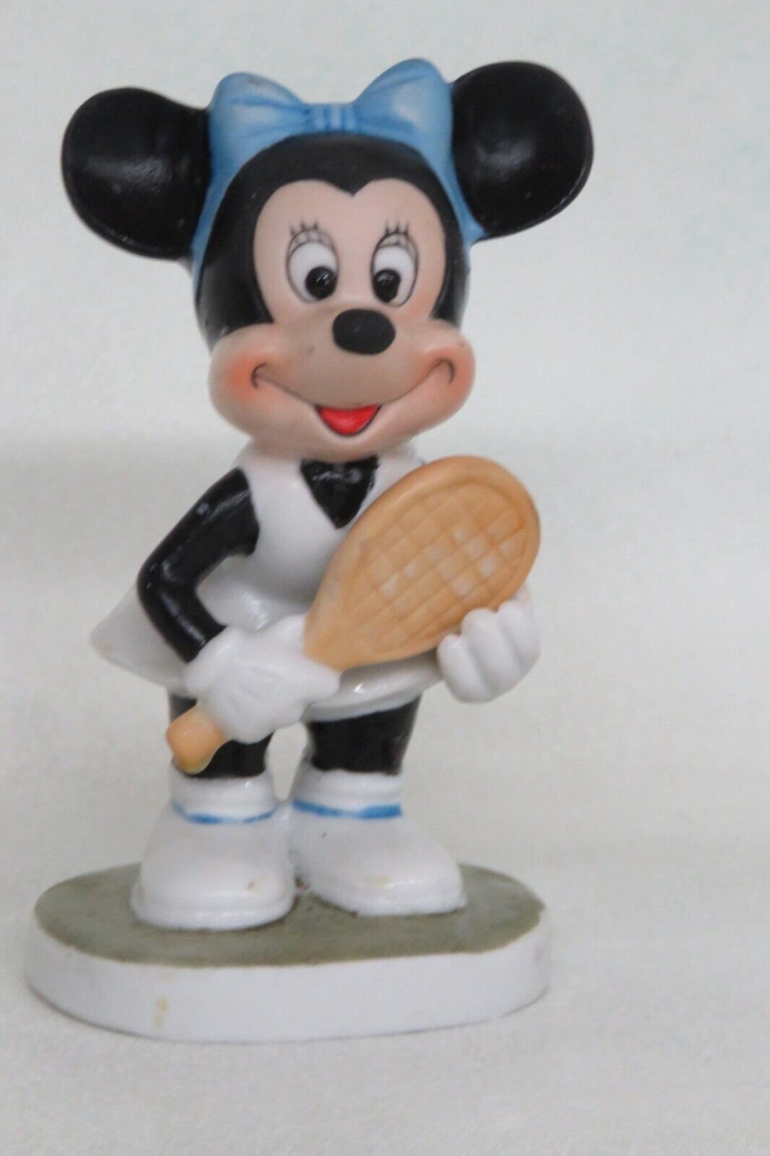 Walt Disney Productions Minnie Mouse Tennis Porcelain Figurine 3591B - Etsy
